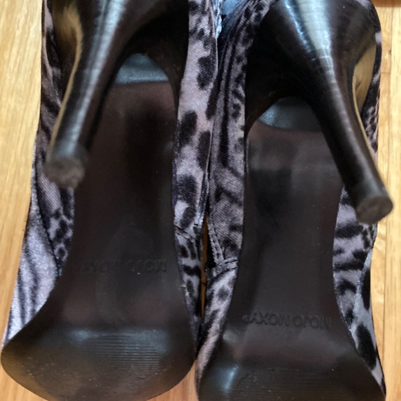 Mojo Moxy | Shoes | Mojo Moxy Black And Grey Leopard Over The Knee ...